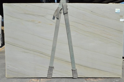SLABS / QUARTZITE SLABS / ATLANTIS | Stone and Surface Designers