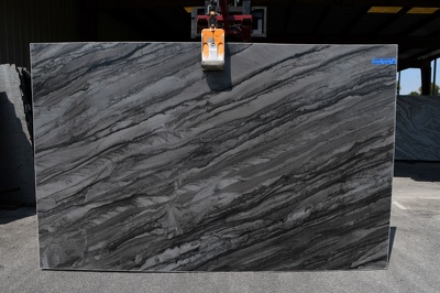 SLABS / QUARTZITE SLABS / WAKANDA | Stone and Surface Designers